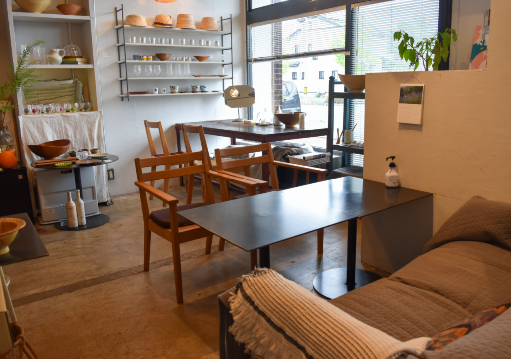 manoma（鶴岡市）|人と出会い、ものと出会い、季節と出会う。大切なものと巡り合う「つきまち」鶴岡の「風と土を繋ぐ場所」｜LAFRAN